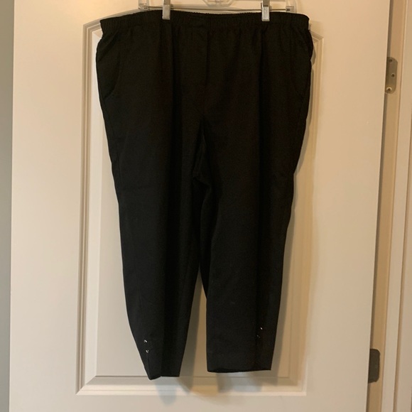 Allison Daley | Pants & Jumpsuits | Allison Daley Plus Size Capri Pants ...